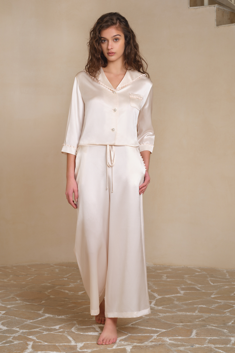 Purity Series Pink Collar Silk Suit – Silky Miracle